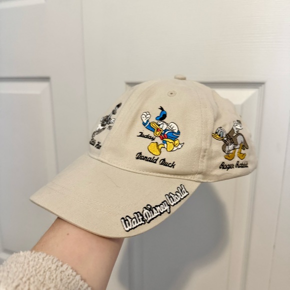Disney | Accessories | Vintage Walt Disney World Cap Donald Duck ...